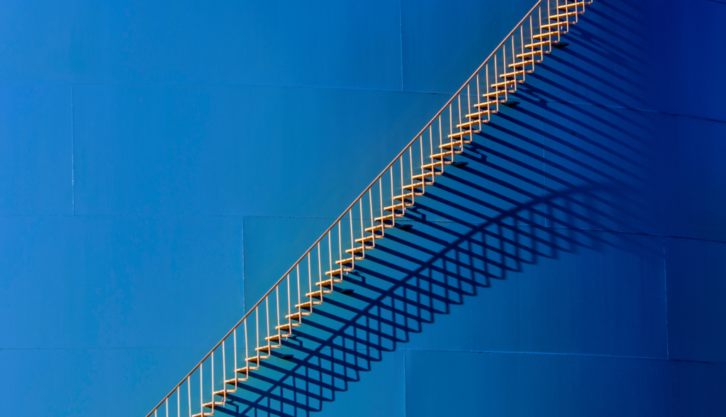 SPAC Mergers Explained [How They Work & Benefits]